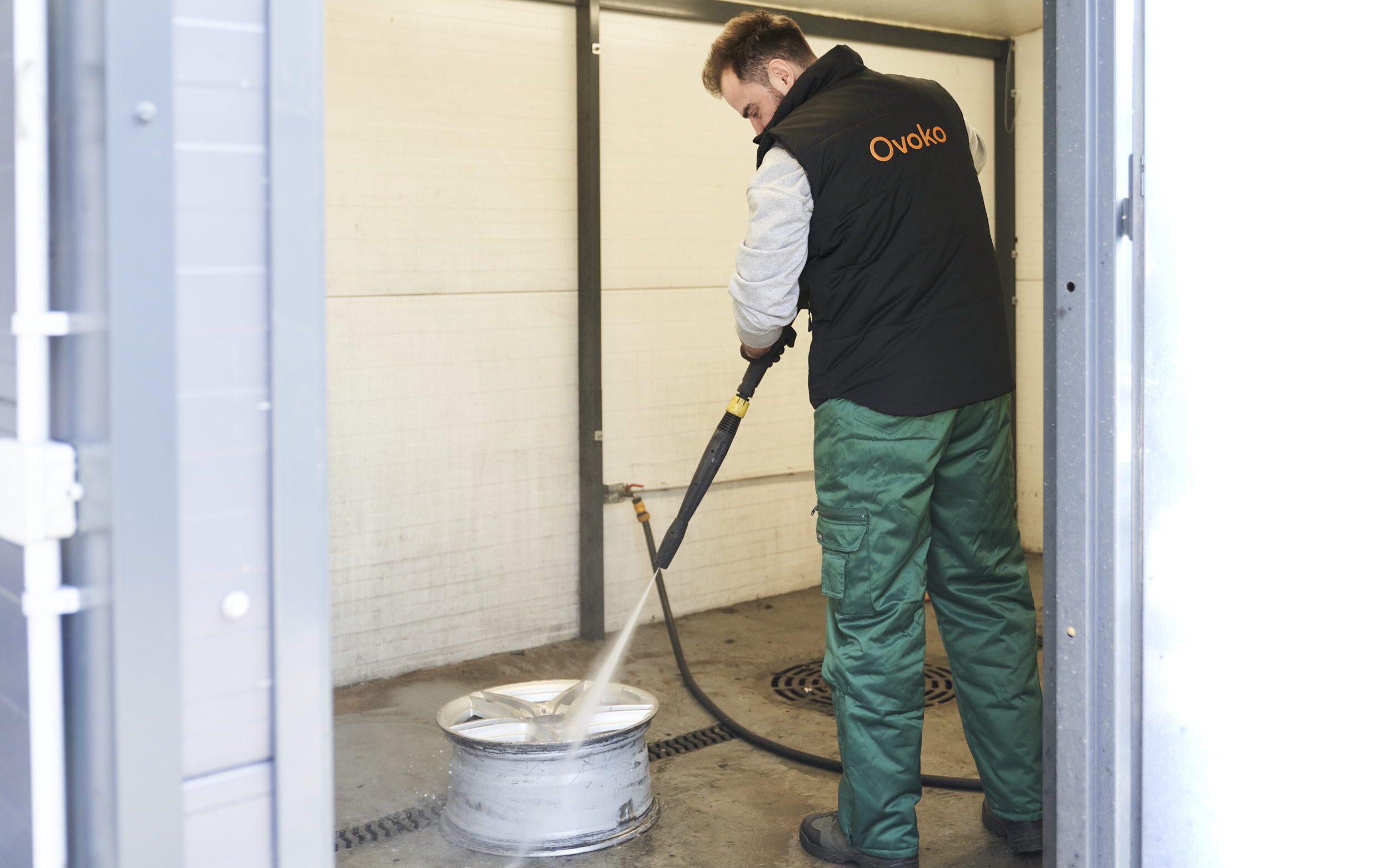 Ricambi auto usati Ovoko: il percorso dai rottami alla Sua auto! | Ovoko